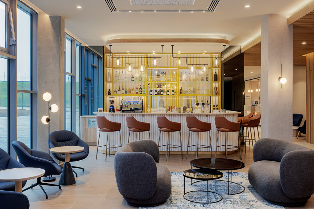 Marriott International ouvre son premier hôtel double-marque en France ...